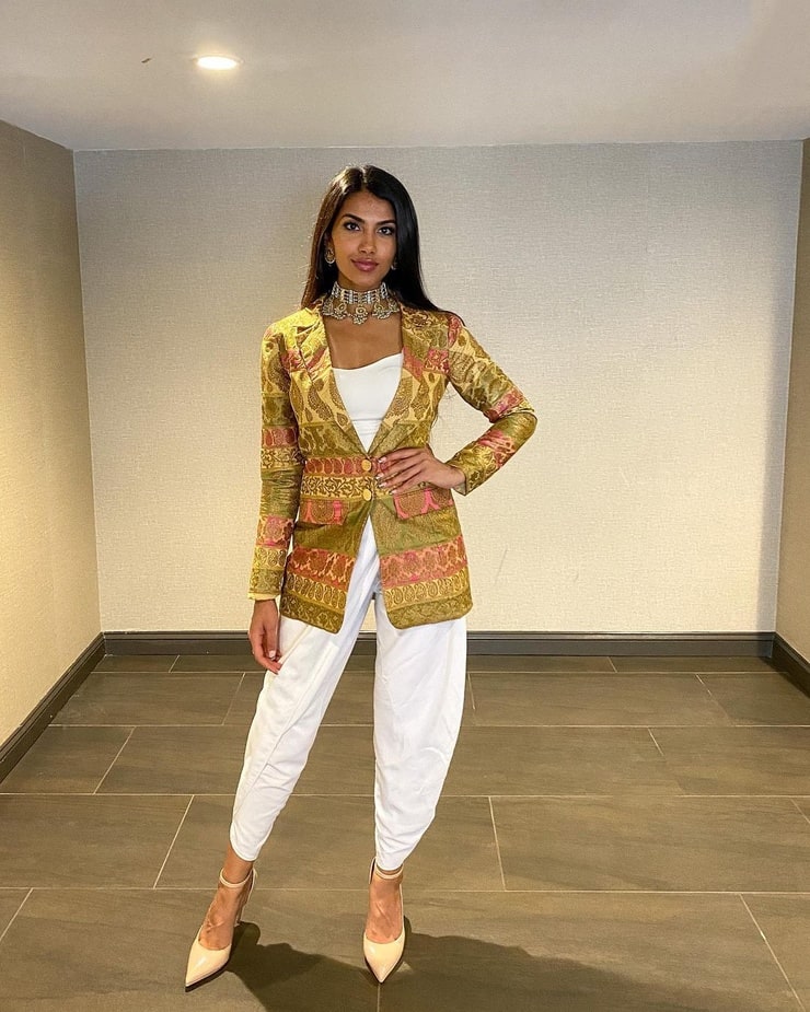 Picture of Chhavi Verg