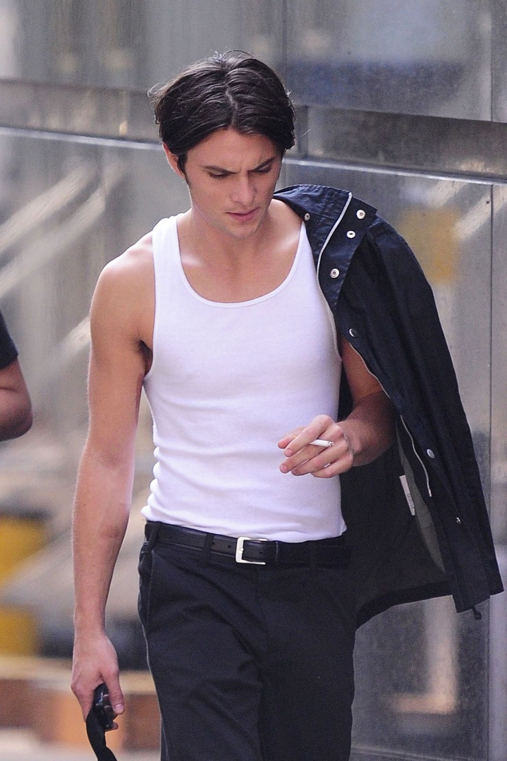 Picture of Shiloh Fernandez