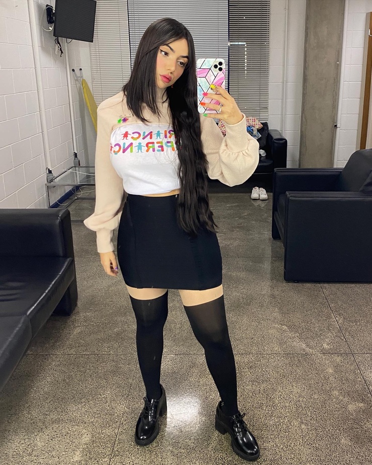 Picture of Nyvi Estephan.