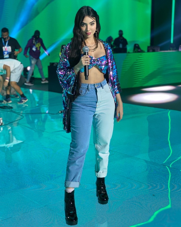 Picture of Nyvi Estephan.