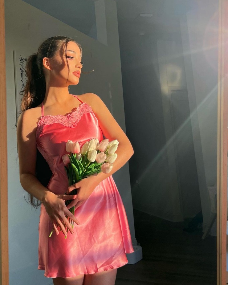 Picture of Isabel Rose