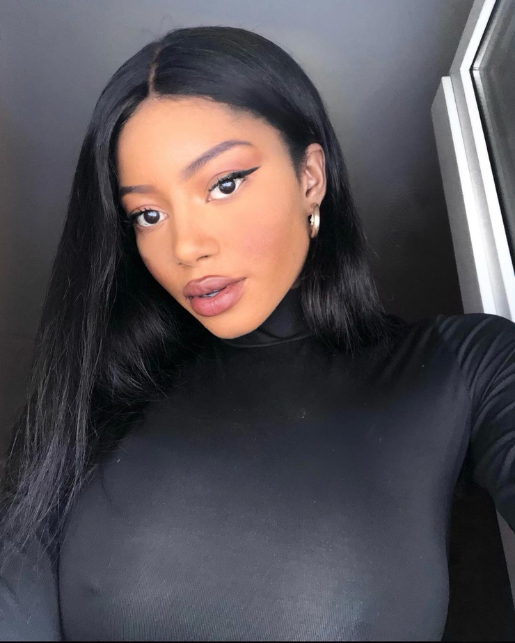 Picture of Ange (model)