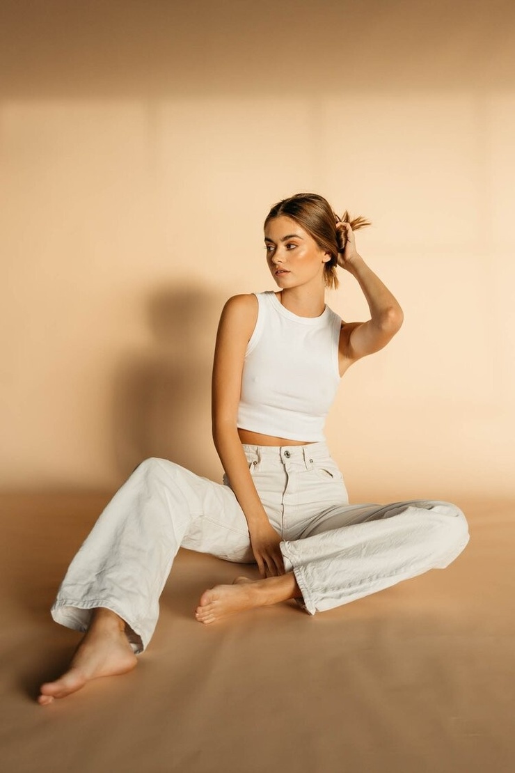 Picture of Cate Collins