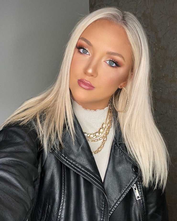 Picture of Tayler Nicole