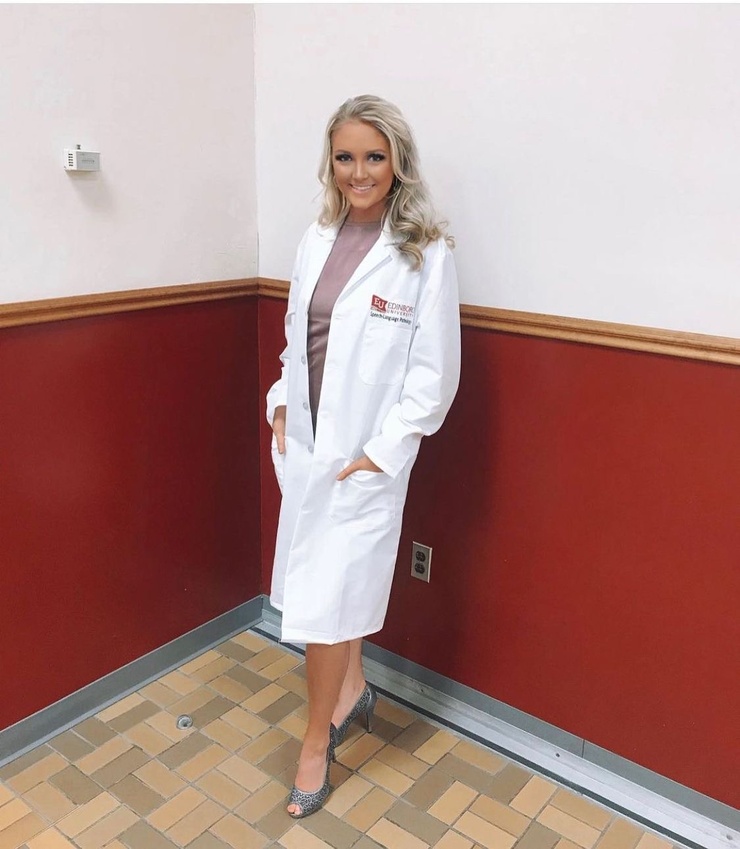 Picture of Tayler Nicole