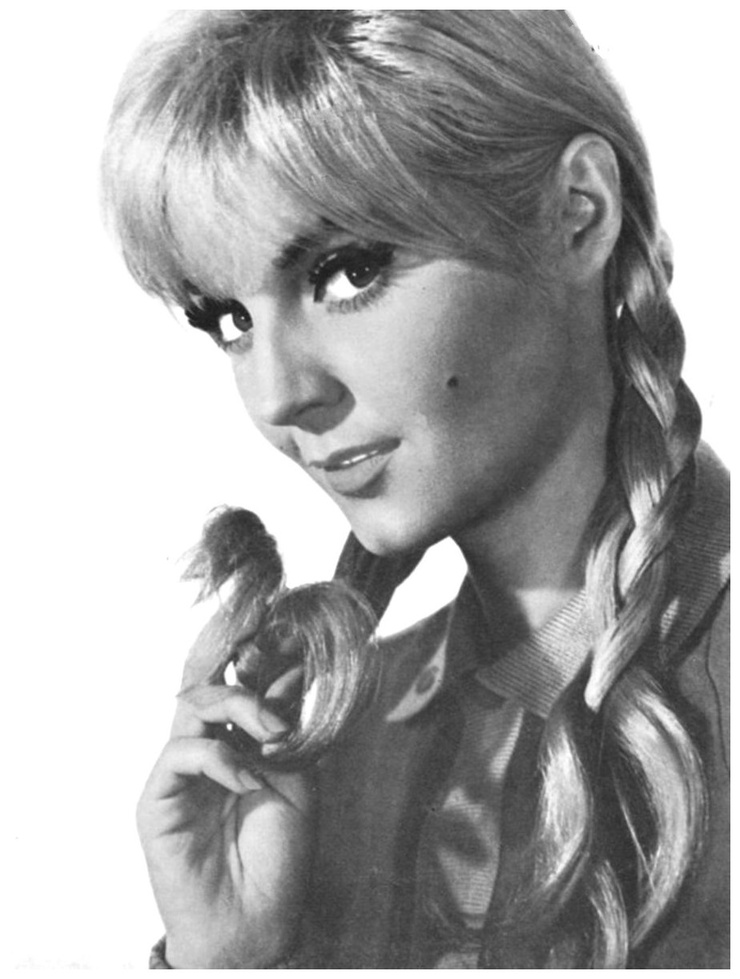 Estela Molly