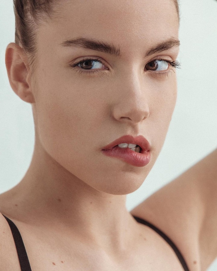 Rebecca Bagnol image
