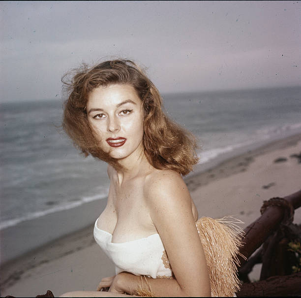 Picture of Elaine Stewart