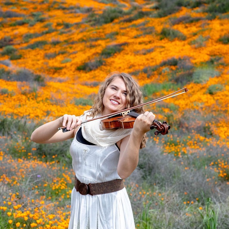 Taylor Davis picture