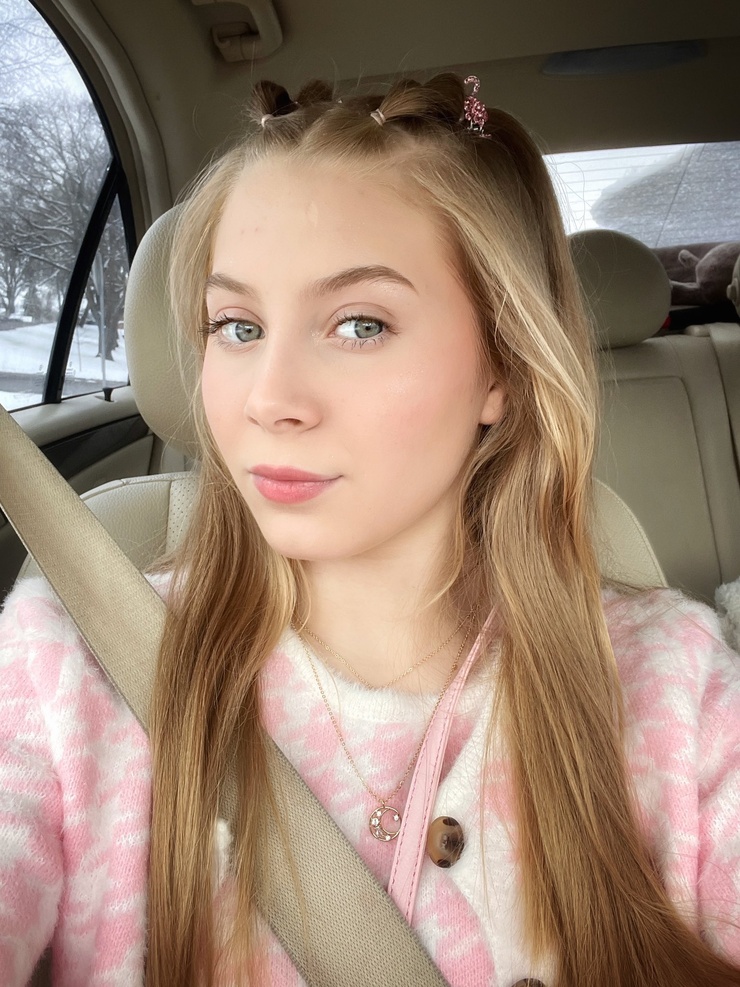 Listal - List the stuff you love! Movies, TV, music, games and books