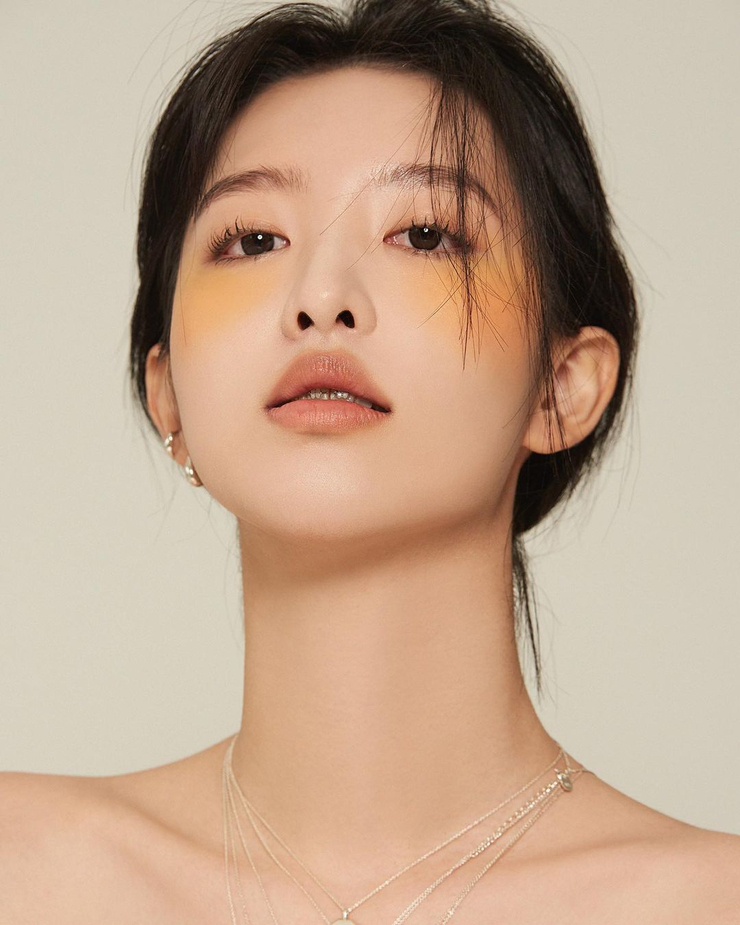 Picture of Heeyeon Kim