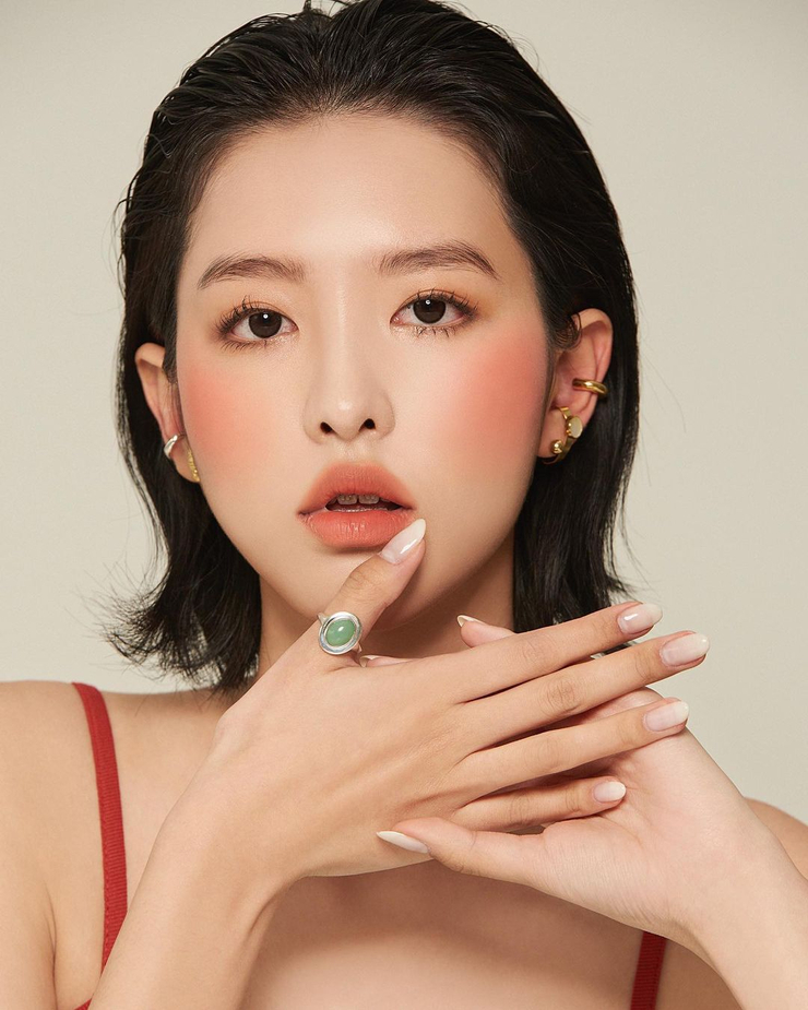 Image of Heeyeon Kim