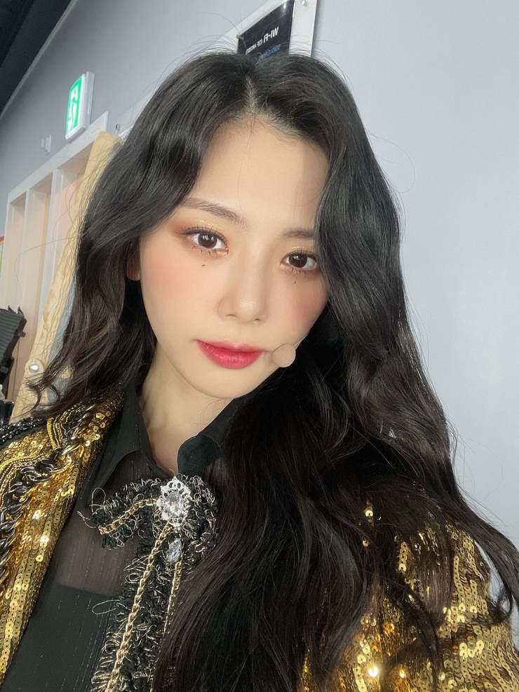 Ji-U picture