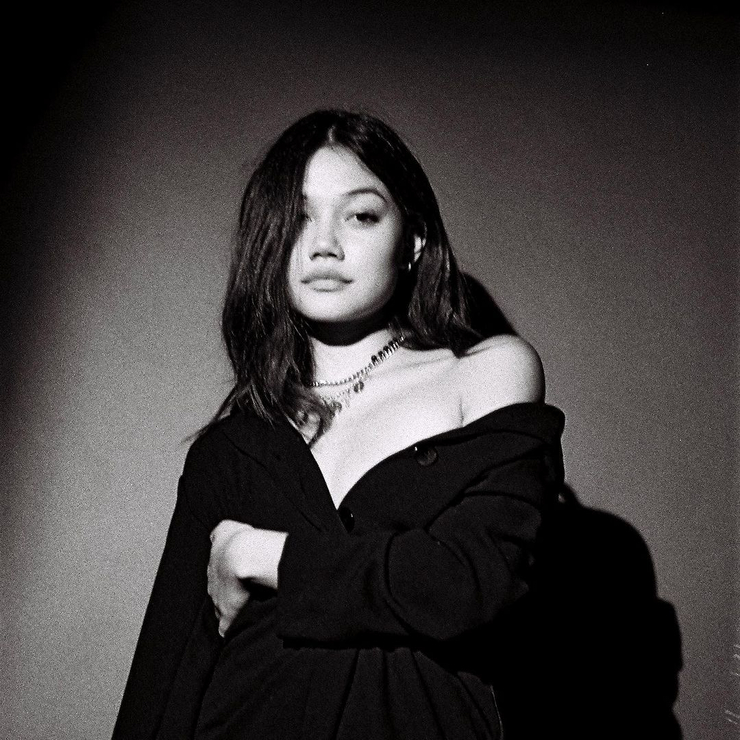 Picture of Gabrielle Current