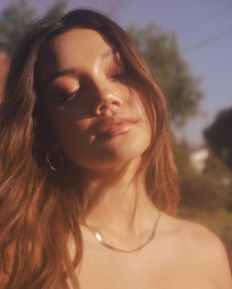 Picture of Gabrielle Current