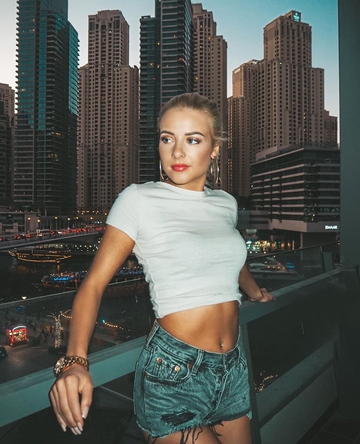 Picture of Elisa Becker