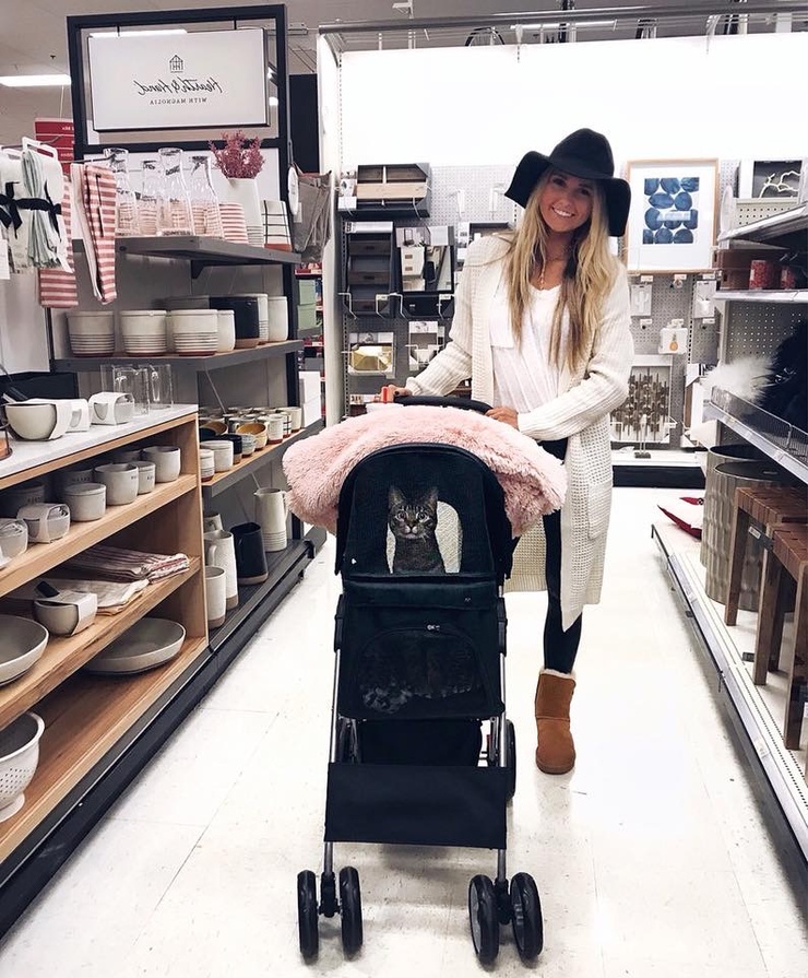 Picture of Shea Leigh Mills