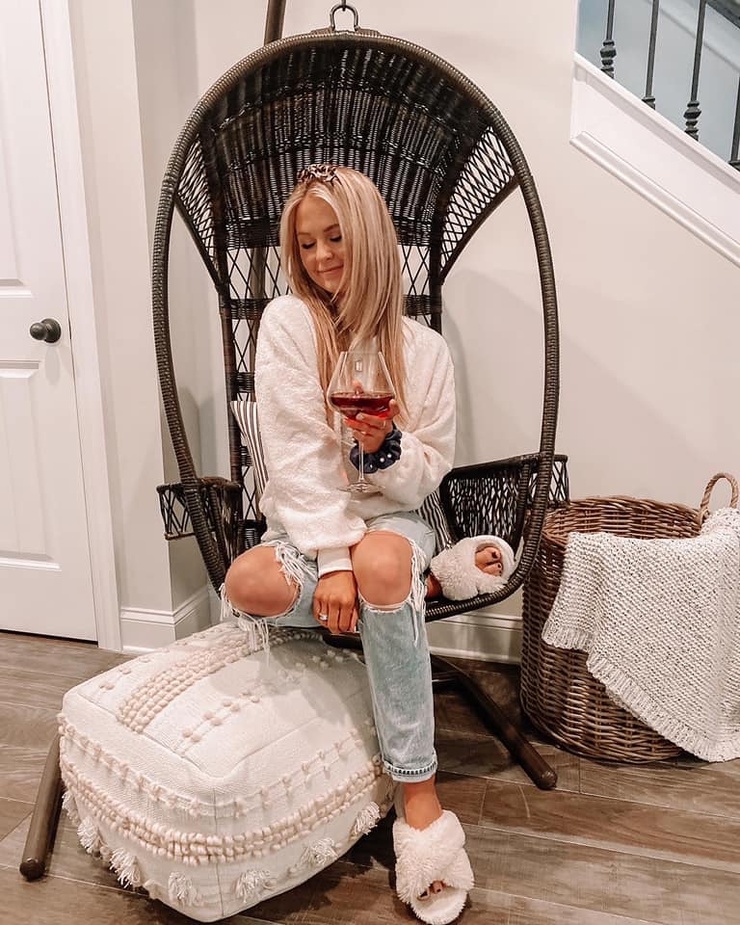 Picture of Shea Leigh Mills