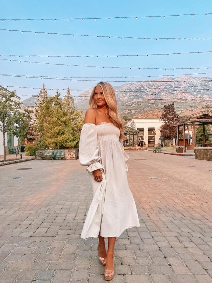 Picture of Shea Leigh Mills