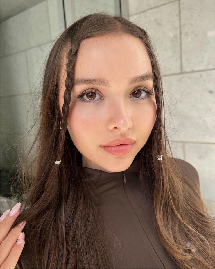 Sophie Mudd picture