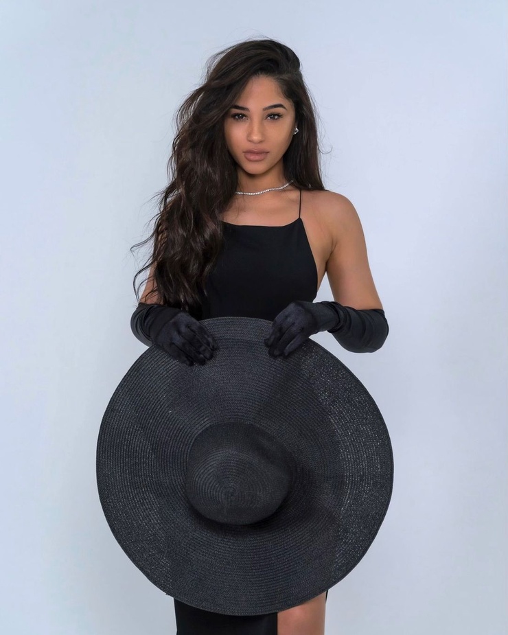Picture of Farah Diva Abad