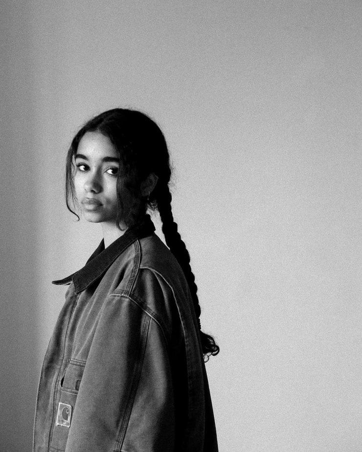 Picture of Sateen Besson