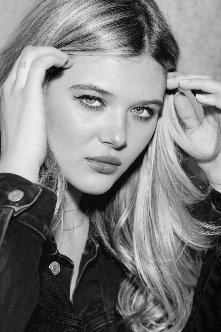 Picture of Victoria Lamas