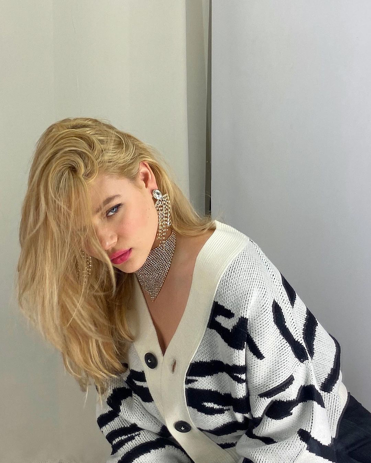 Victoria Lamas picture