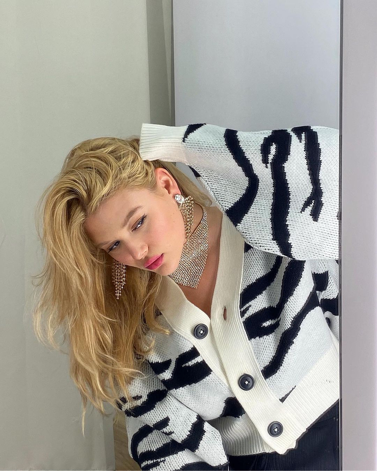 Picture of Victoria Lamas