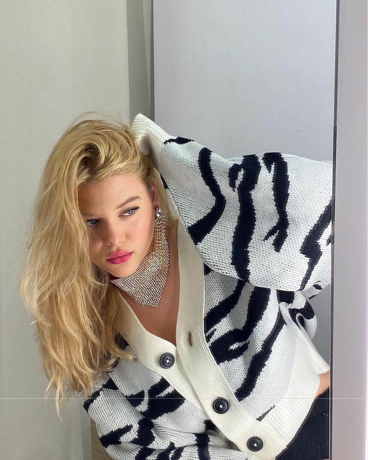 Victoria Lamas image