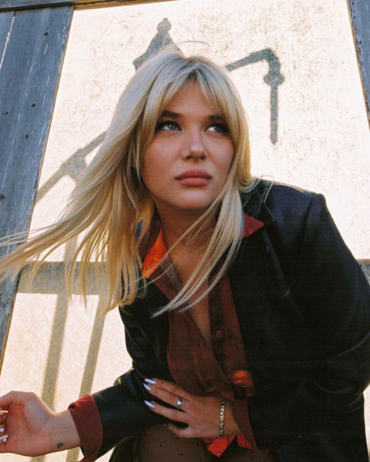 Picture of Victoria Lamas