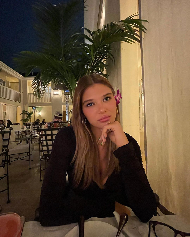 Picture of Victoria Lamas