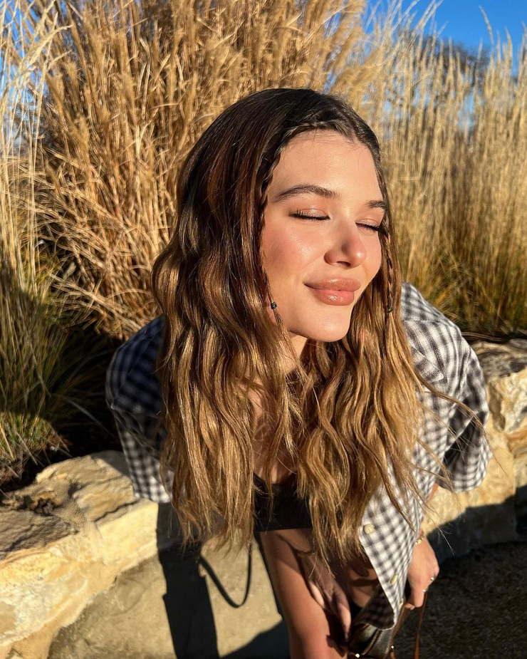 Picture of Victoria Lamas