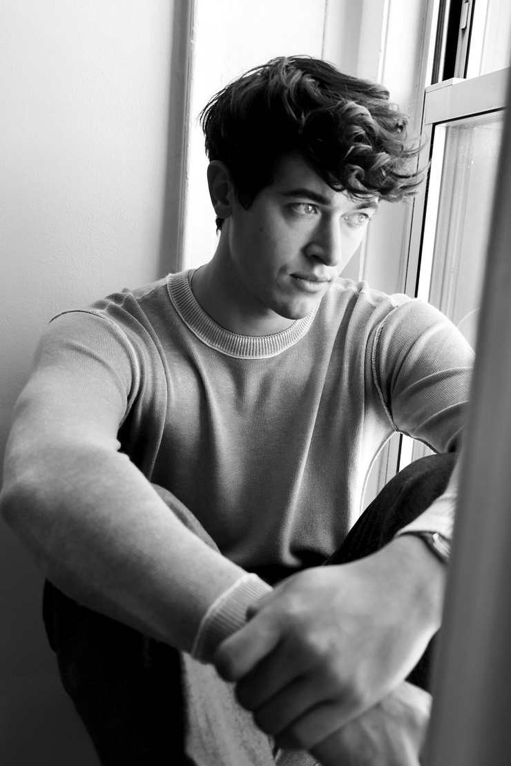 Picture of Tom Blyth