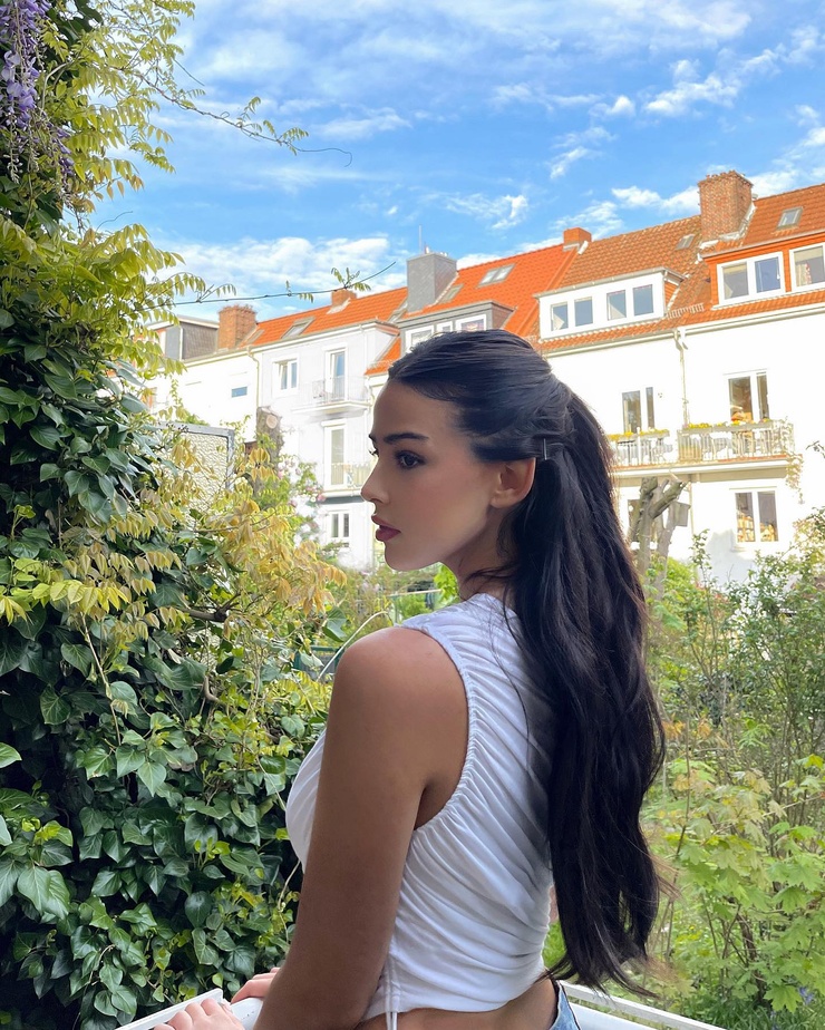 Picture of Laurelle Marie