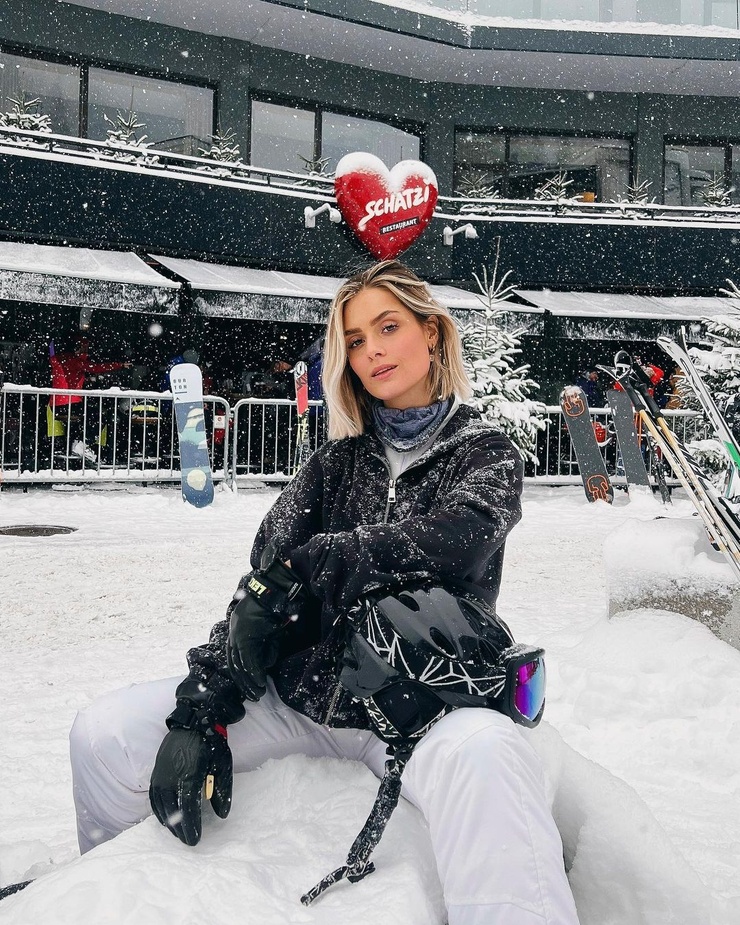 Picture of Laura Michelle