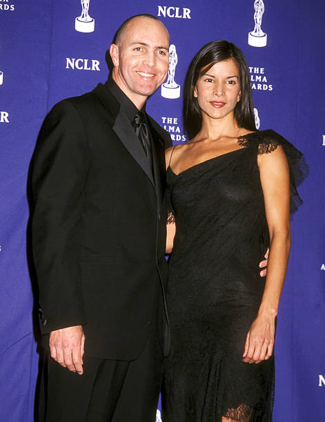 Arnold Vosloo, Patricia Velasquez