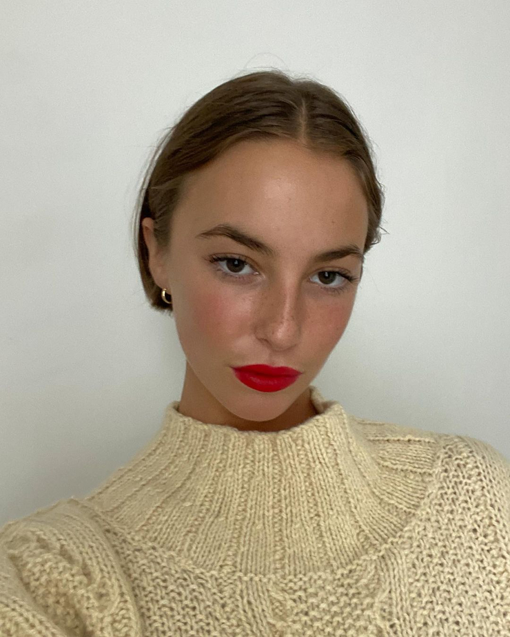 Amelie (model) image