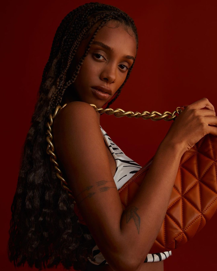 Vanessa Sarah Maria image