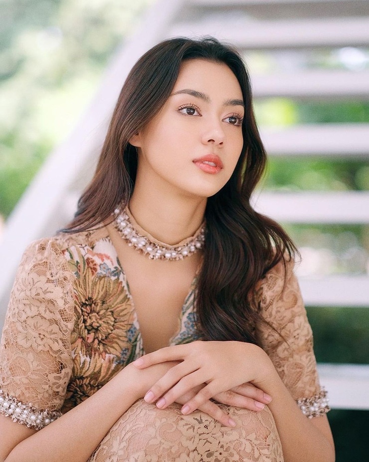 Picture of Amanda Obdam