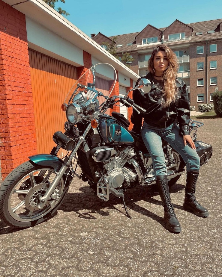 Picture of Melli Netre