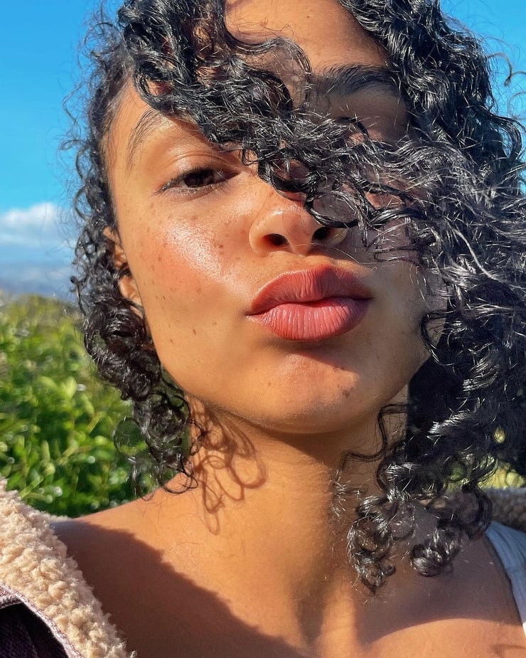 Picture of Aiyana Lewis