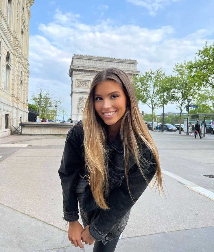 Picture of Lara Lourenço