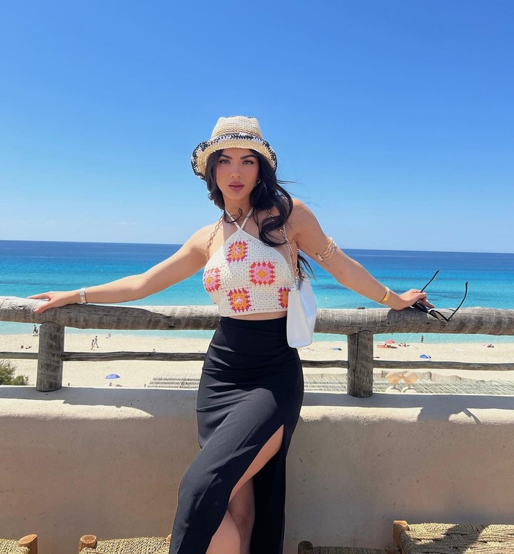 Picture of Elisa Maino