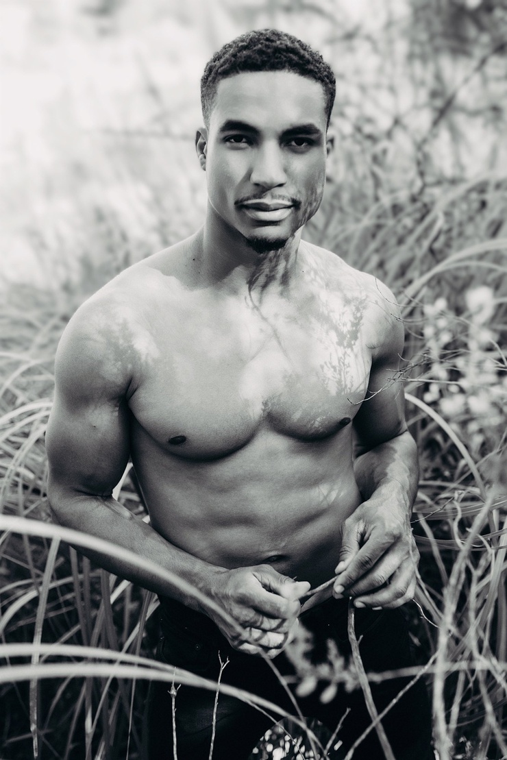 Picture of Greg Tarzan Davis