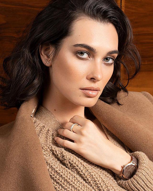 Laura Sanchez model image