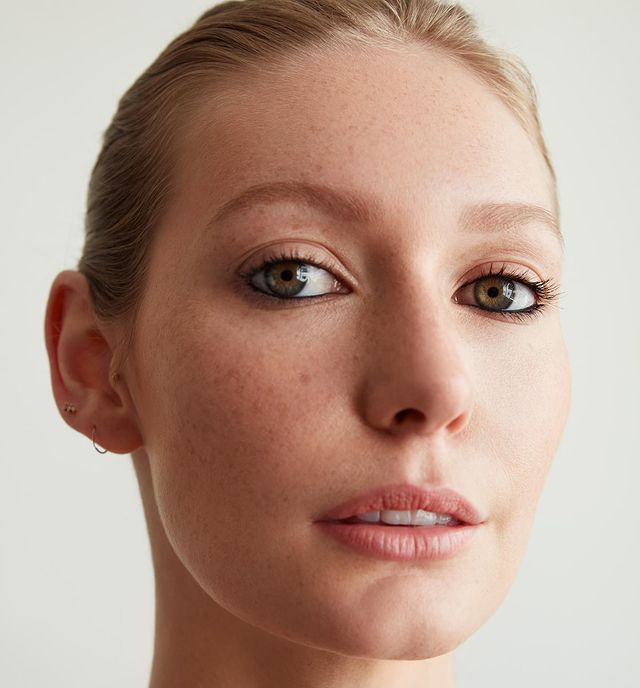 Picture of ANNA BRIGGS