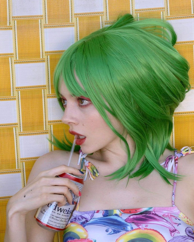 Picture of Alina Lee