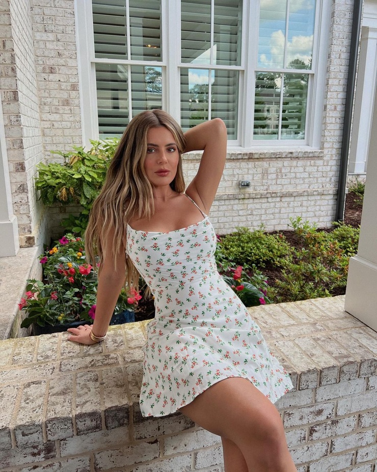 Brielle Biermann image