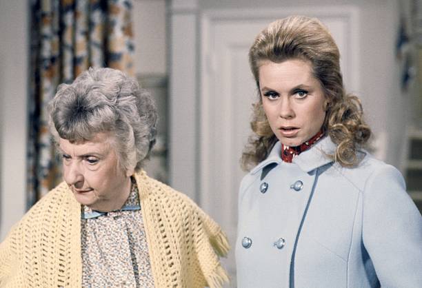 Ruth McDevitt, Elizabeth Montgomery